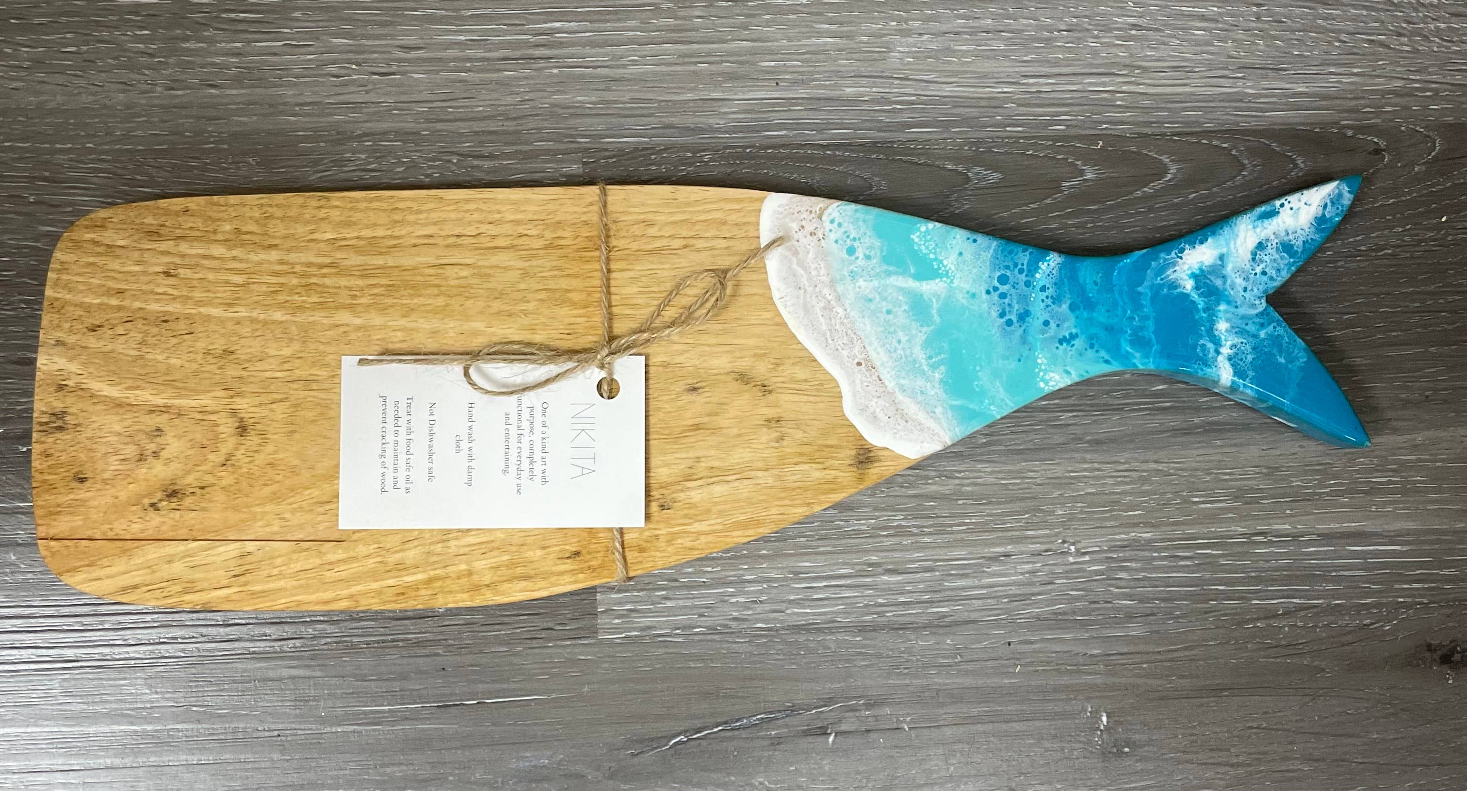 Pacific Shores Whale cheese board: Maldives – Setting The Space